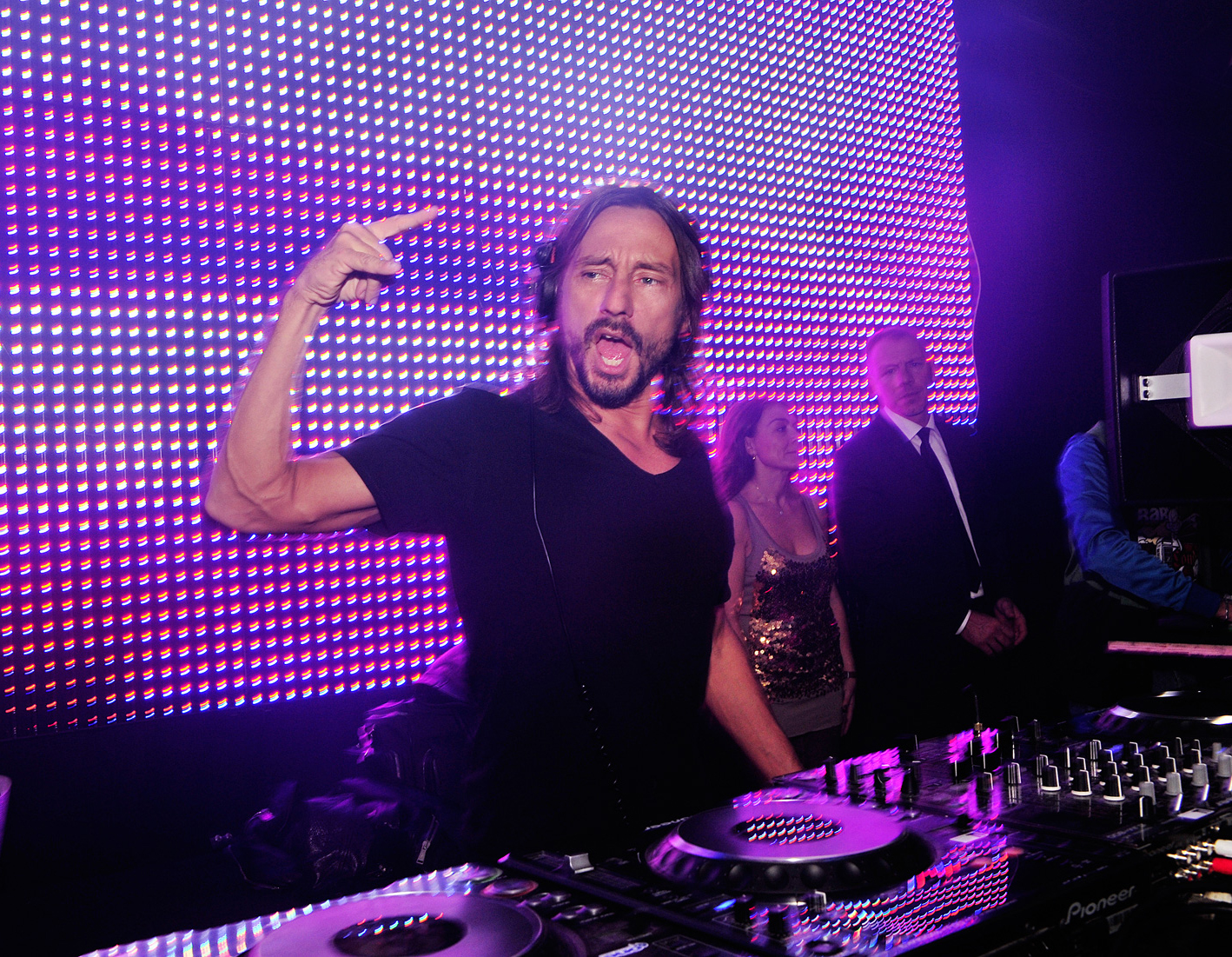 Bob Sinclar & Friends Sunset Pool Party – Miami, Fla. tickets and ...